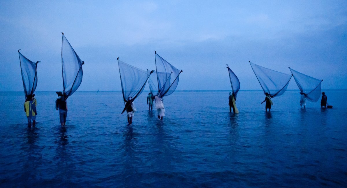 Donsol's Shrimp Fishermen | Photographer Jacob Maentz